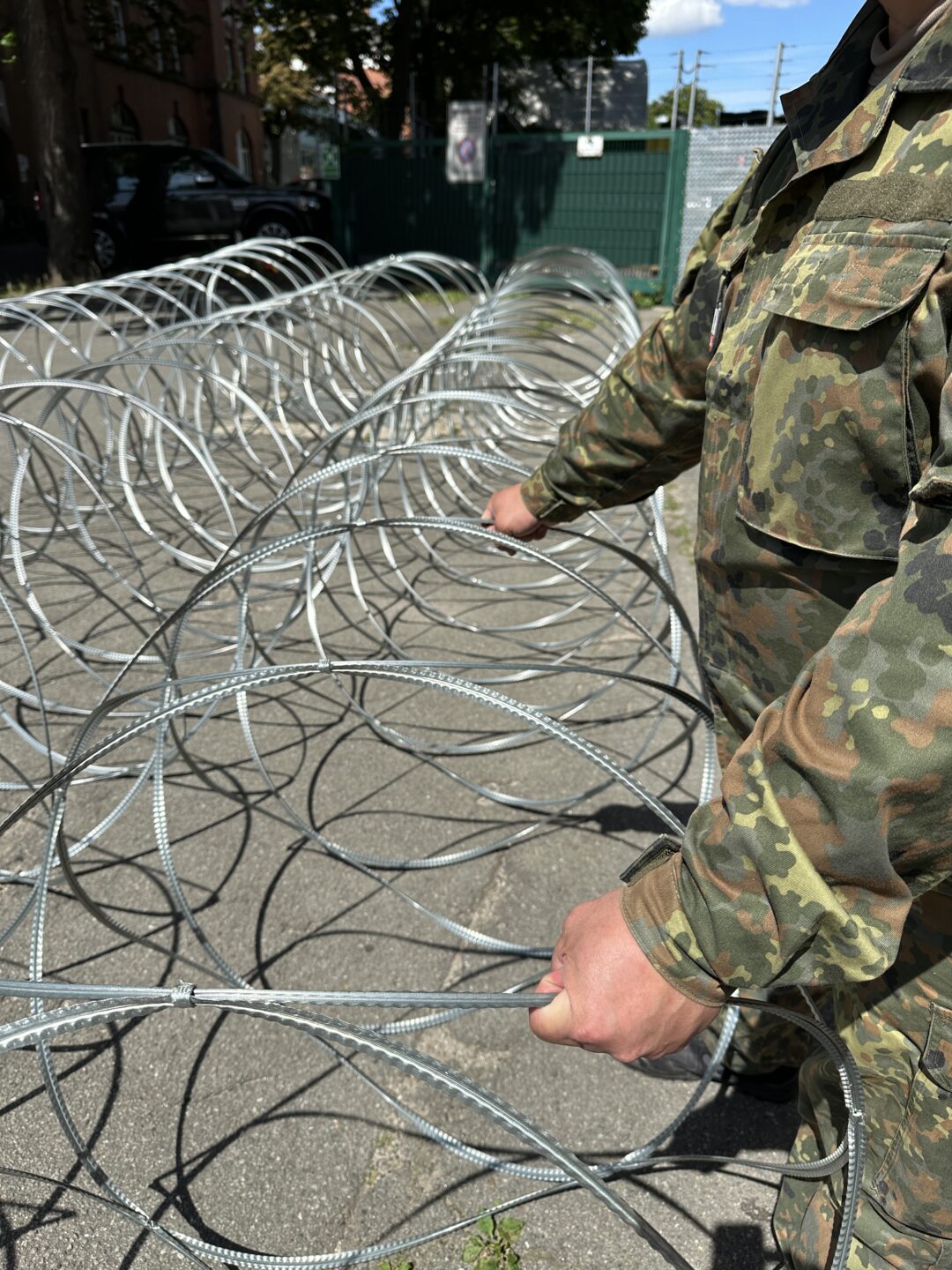 Nato Draht Berlin (2026) Montage, Ausschreibung und Praxisregeln